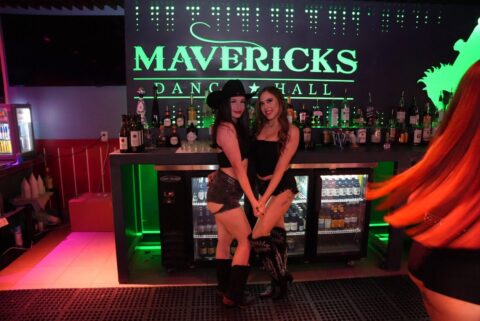 Mavericks Dance Hall The Colony | A North Dallas Premier COUNTRY DANCE HALL